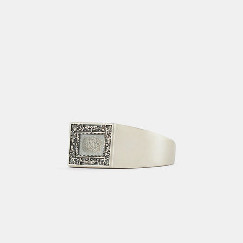 New In – Serge DeNimes